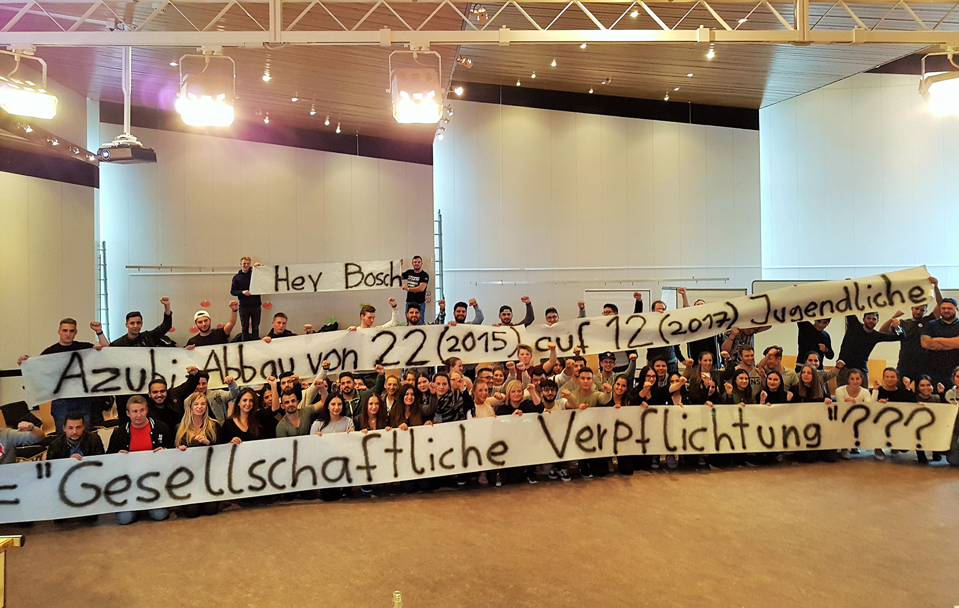 38-Bosch-Azubis - Hallo Wochenende