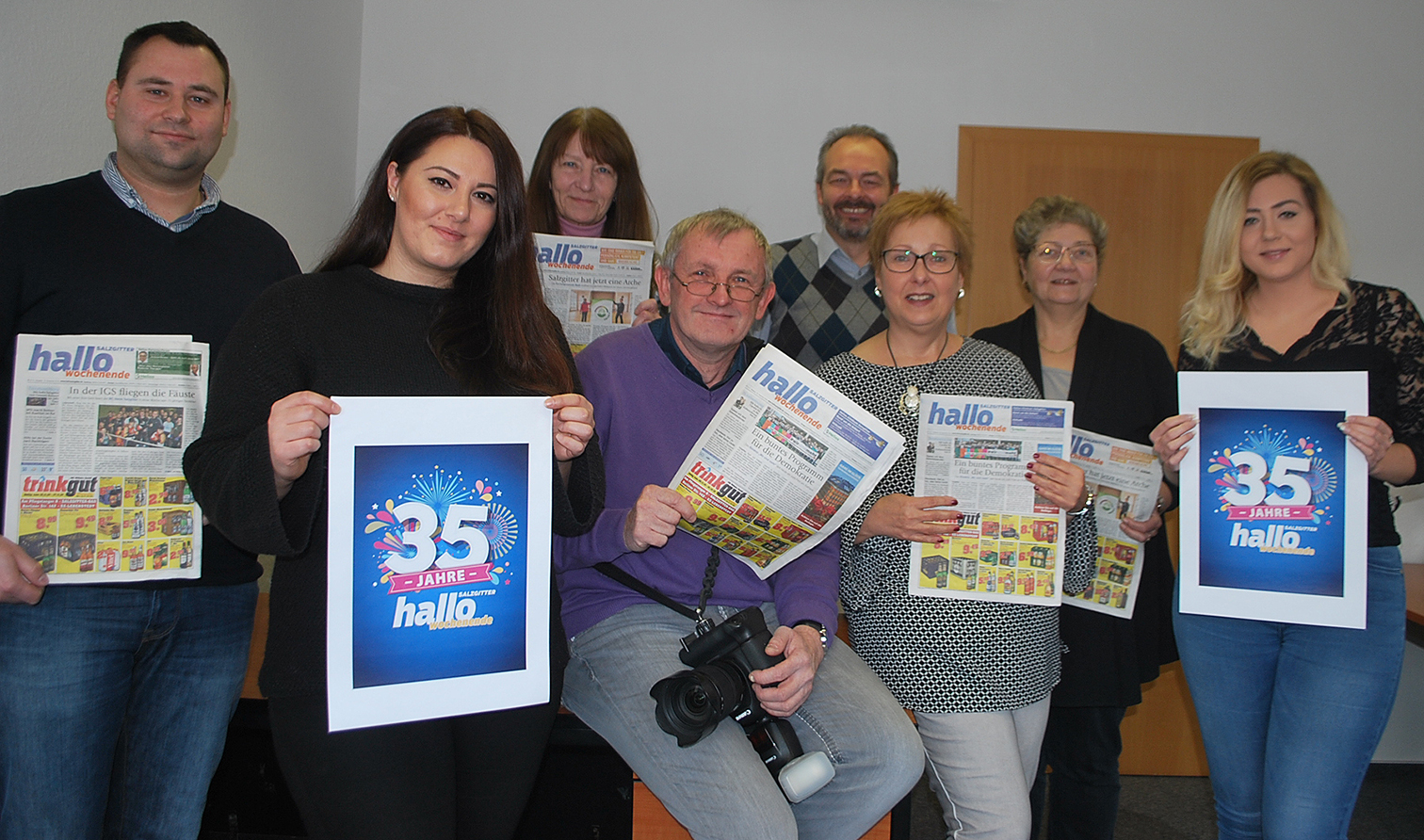 49-hallo-Team - Hallo Wochenende